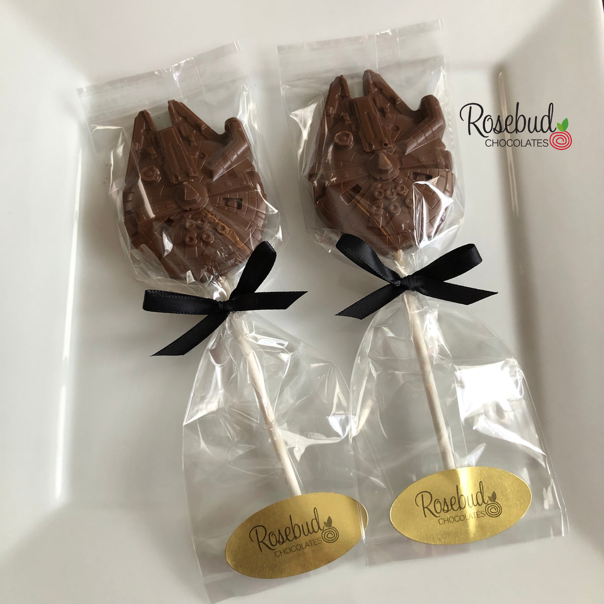 10 Millennium Falcon Chocolate Lollipop Candy Party Favors – Rosebud ...
