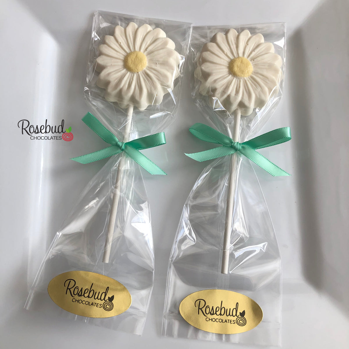 12 DAISY Chocolate Lollipop Candy Party Favors Flowers – Rosebud Chocolates